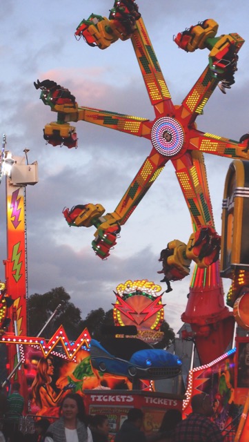 The Royal Melbourne Show at night - Meetoo